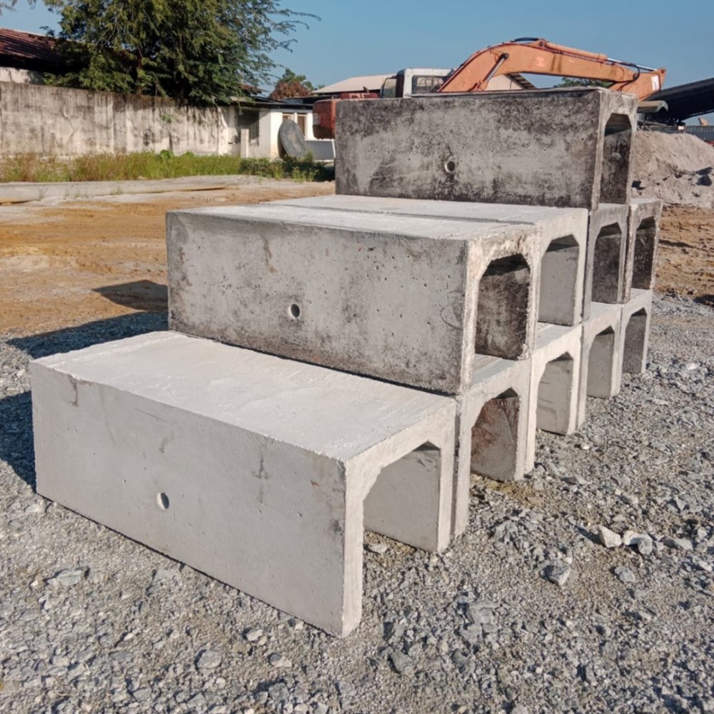 Precast Concrete U-Drain Without Dry Weather Flow 600MM x 600MM x 1.0M